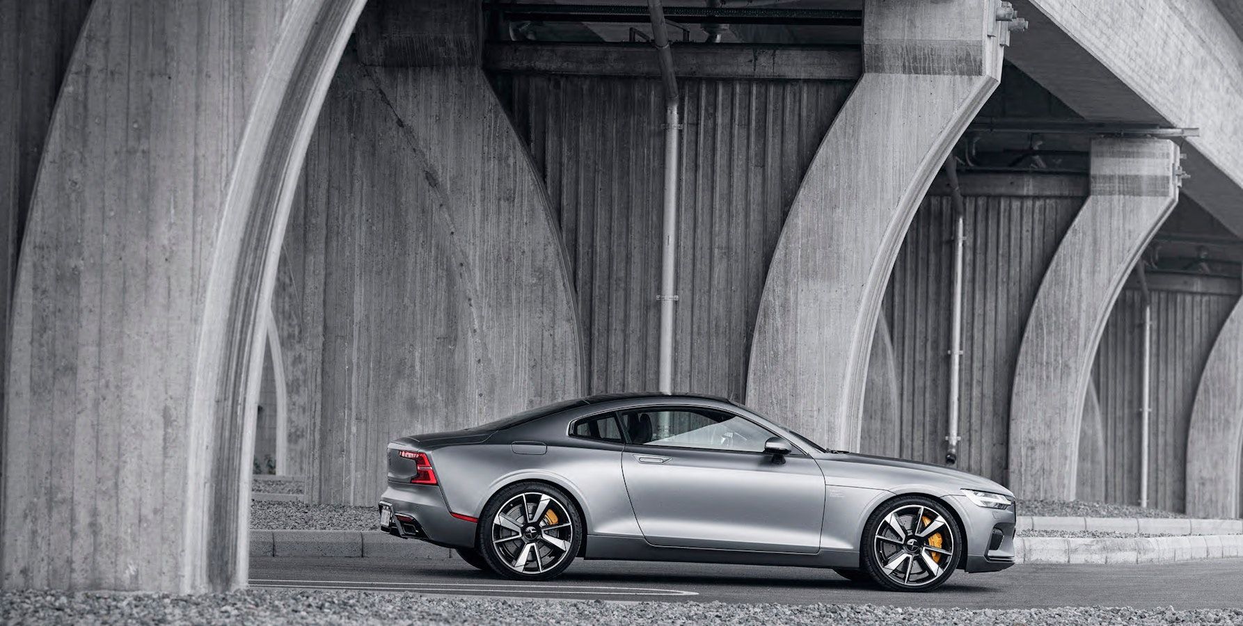 Pure progressive performance | Polestar