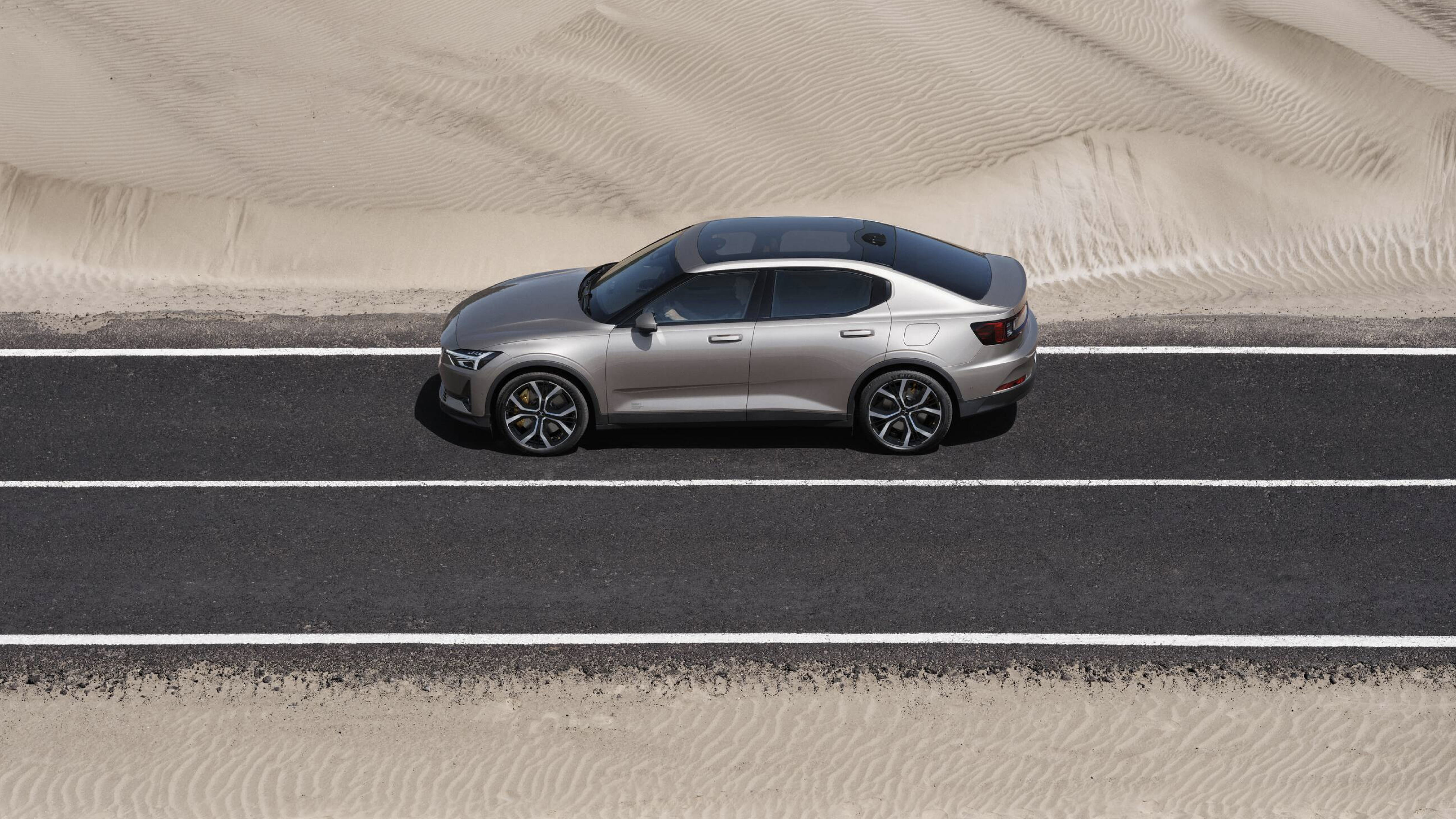 La Polestar 2 - Notre voiture 100 % électrique | Polestar Canada