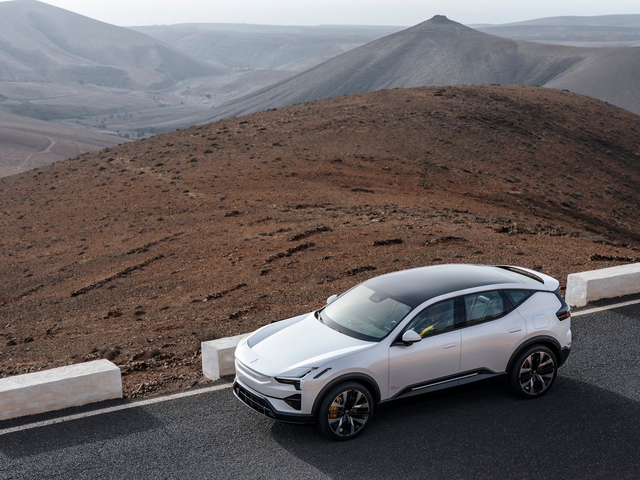 Pure progressive performance | Polestar