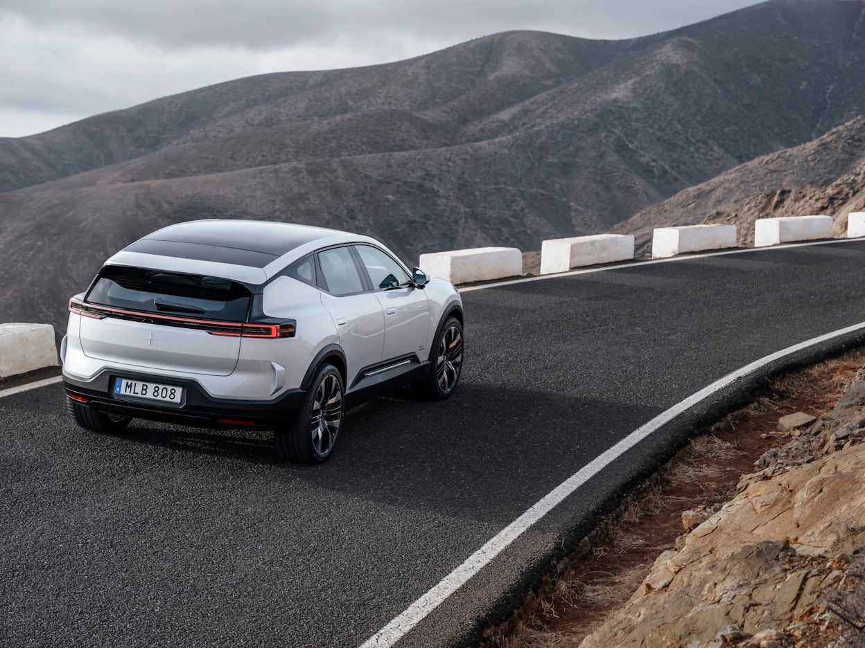 Pure progressive performance | Polestar