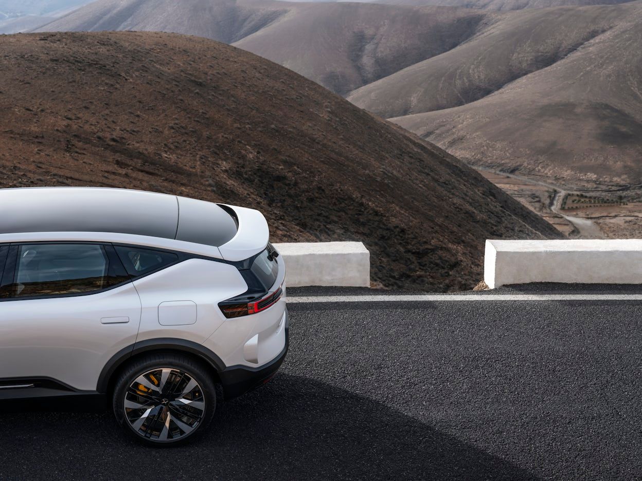 Pure progressive performance | Polestar