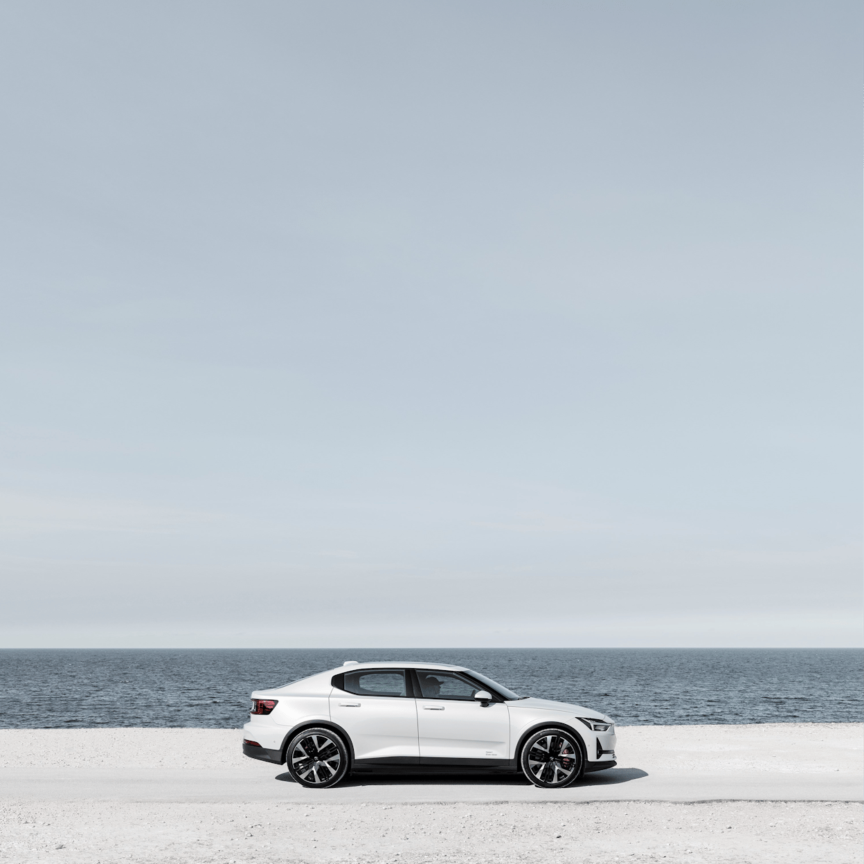 Pure progressive performance | Polestar