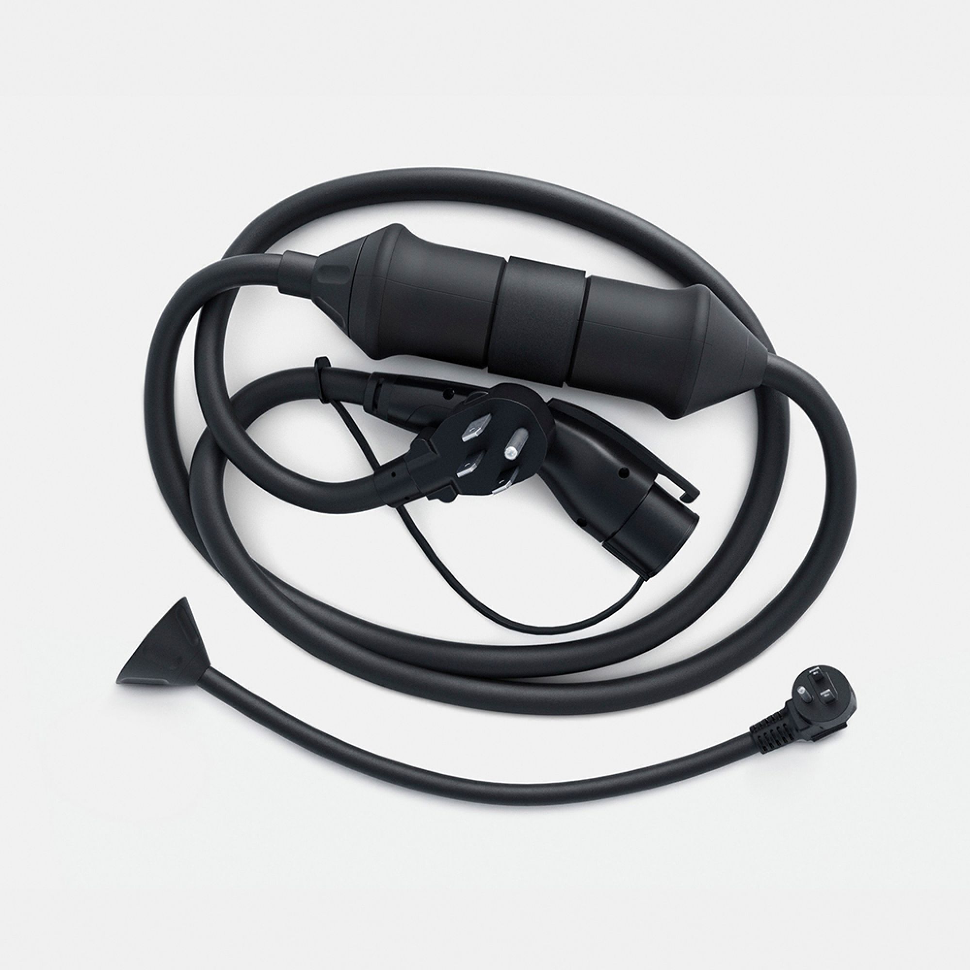 Polestar Extras | Polestar United States | Cable for charging at home